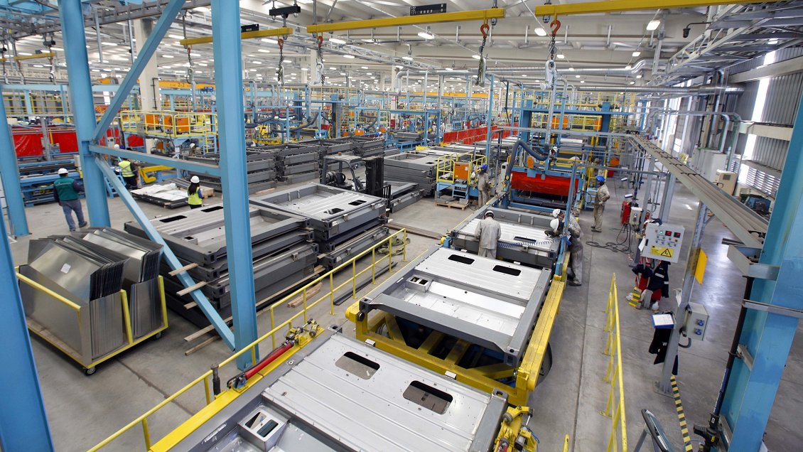 NEW REFRIGERATED CONTAINER MANUFACTURING PLANT - Pares&Alvarez ...